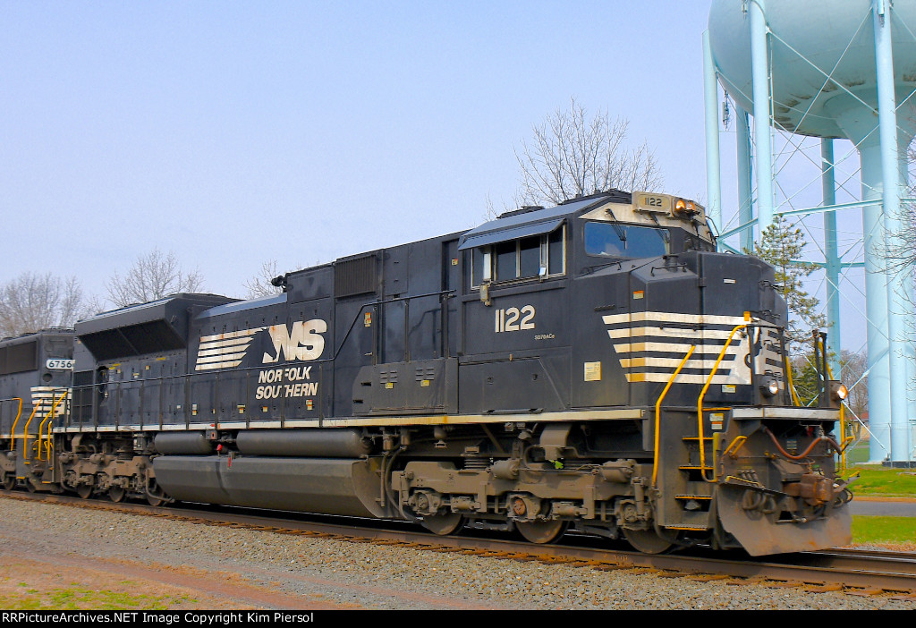 NS 1122